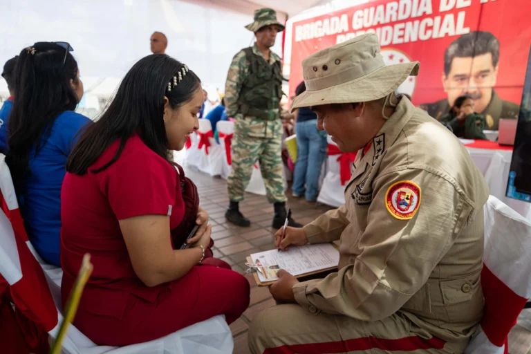 Venezuela. “Yo me alisto”: Juventud venezolana se activa para ...